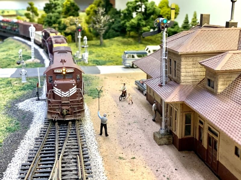 Mike Armstong’s Rock Island Railroad Mid-Continent Route (HO) – LDSIG