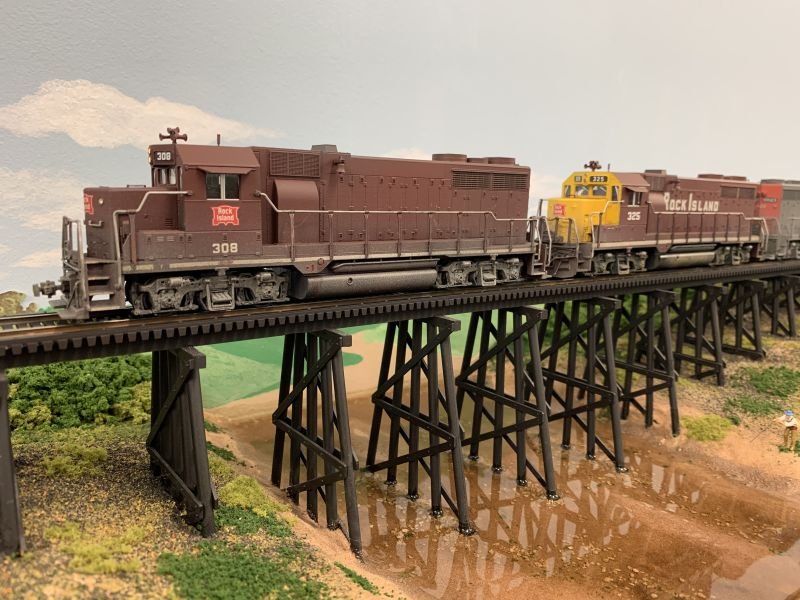 Mike Armstong’s Rock Island Railroad Mid-Continent Route (HO) – LDSIG